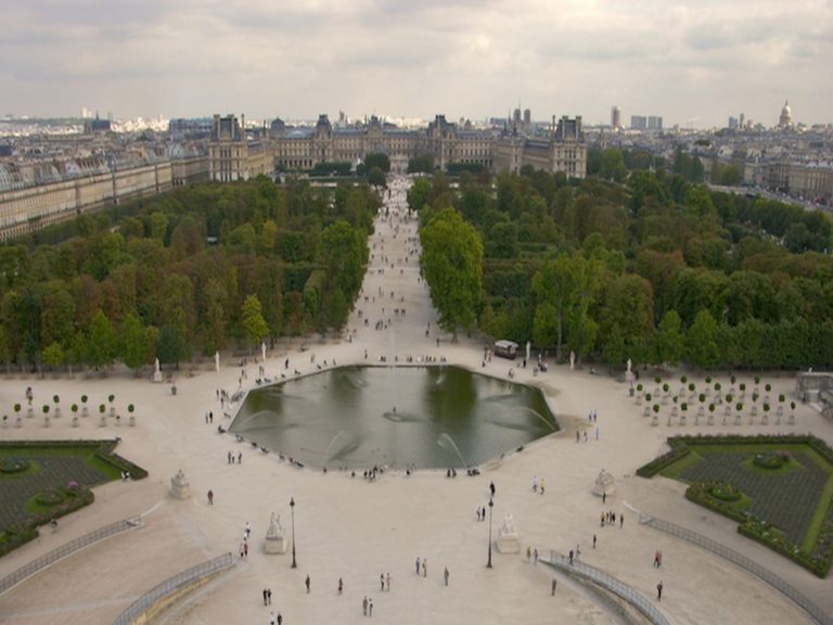 Tuilleries Garden - Road To Travel